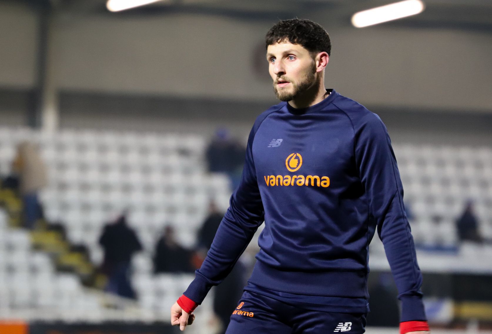 Matt Penney arrives and is on the bench this evening – Altrincham FC