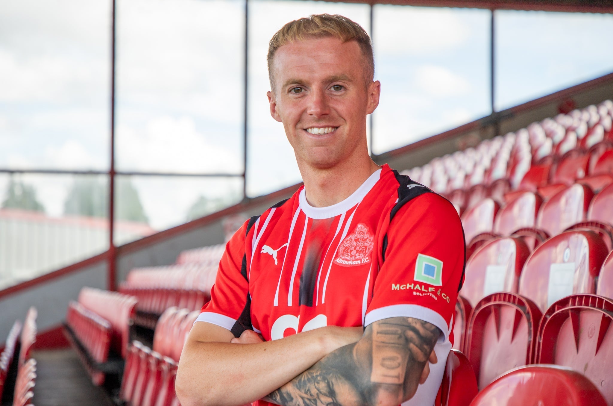 By the left! Charlie wings in to bolster Alty squad – Altrincham FC