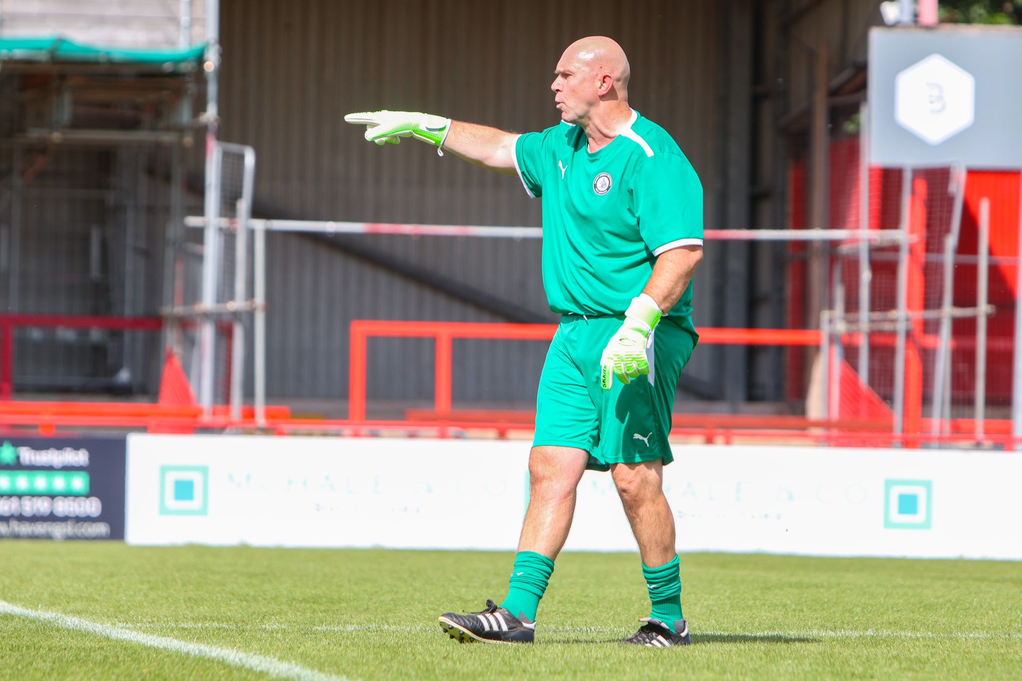 What a day for Stuart, as fans, family and former team-mates do him pr ...